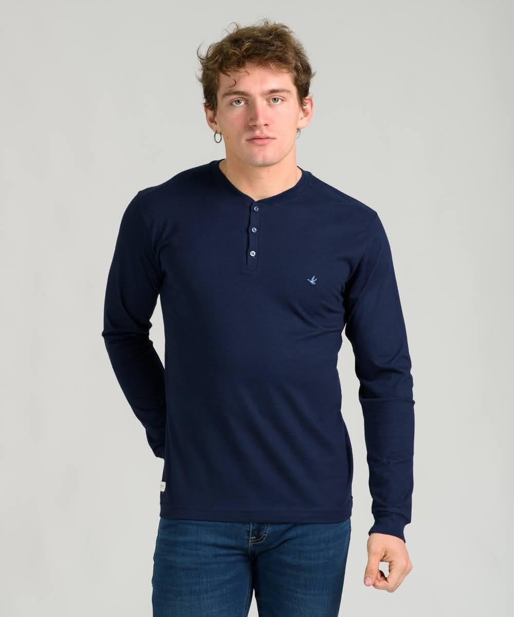 Nuestras remeras son productos que posee una confeccion muy cuidada ...